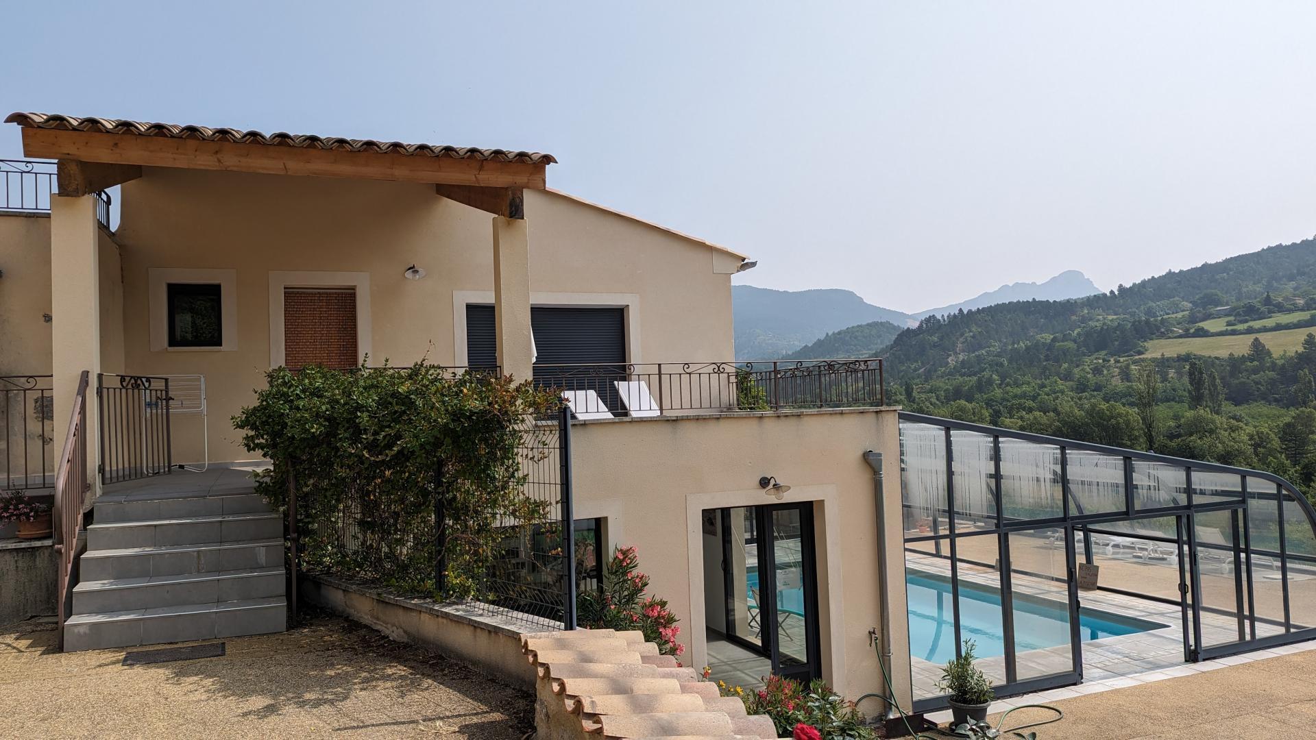 Cottage Le Soubeyran à Remuzat en DROME PROVENCALE (La Drôme) N°G264008